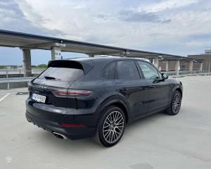 Черный Порше Каен 2019 в Вильнюс, объемом двигателя 3.00 л и пробегом 138 тыс. км за 32700 €, фото 4 на AUTOMOTO.COM.LV
