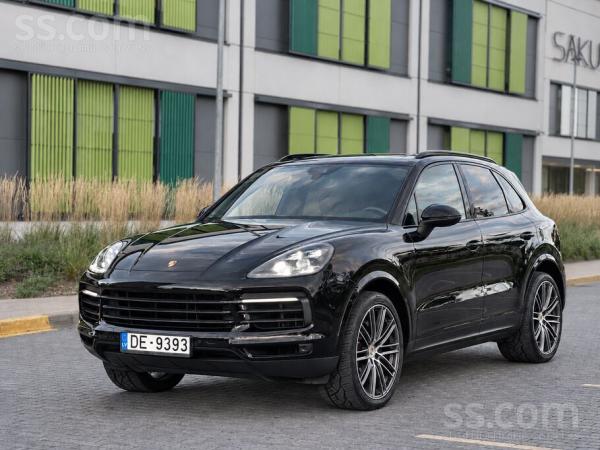 Черный Порше Каен 2019 в Рига, объемом двигателя 3.00 л и пробегом 160 тыс. км за 41900 €, фото 3 на AUTOMOTO.COM.LV