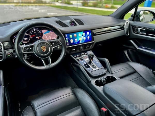 Черный Порше Каен 2019 в Рига, объемом двигателя 3.00 л и пробегом 160 тыс. км за 41900 €, фото 6 на AUTOMOTO.COM.LV
