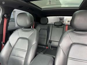 Melns Porsche Cayenne 2019 Viļņa, ar dzinēja tilpumu 3.00 L un nobraukumu 85 tūkst. km par 36500 €, foto 12 vietnē AUTOMOTO.COM.LV