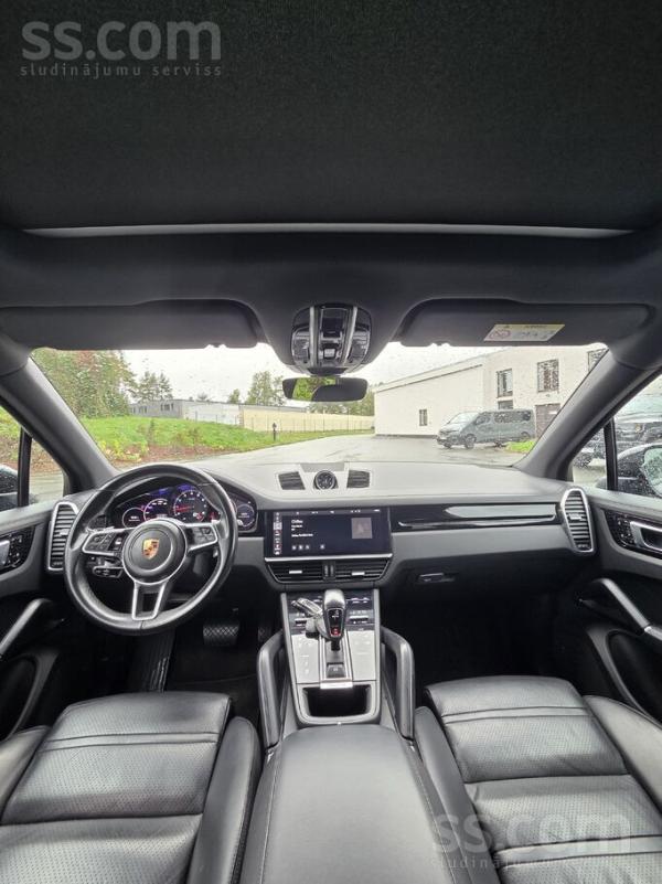 Melns Porsche Cayenne 2019 Rīga, ar dzinēja tilpumu 3.00 L un nobraukumu 178 tūkst. km par 36000 €, foto 6 vietnē AUTOMOTO.COM.LV