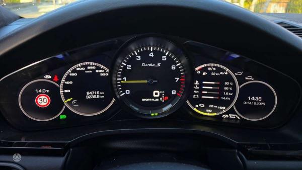 Melns Porsche Cayenne 2020 Kauņa, ar dzinēja tilpumu 4.00 L un nobraukumu 94 tūkst. km par 89999 €, foto 11 vietnē AUTOMOTO.COM.LV