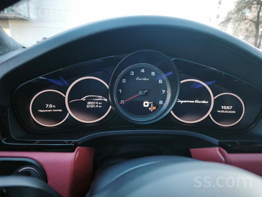 Black Porsche Cayenne 2020 in Riga, with an engine capacity of 4.00 L and mileage of 96 thousand km for 59900 €, photo 20 on AUTOMOTO.COM.LV