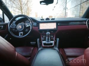 Black Porsche Cayenne 2020 in Riga, with an engine capacity of 4.00 L and mileage of 96 thousand km for 59900 €, photo 23 on AUTOMOTO.COM.LV