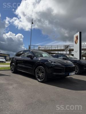 Black Porsche Cayenne 2020 in Riga, with an engine capacity of 3.00 L and mileage of 59 thousand km for 55900 €, photo  on AUTOMOTO.COM.LV