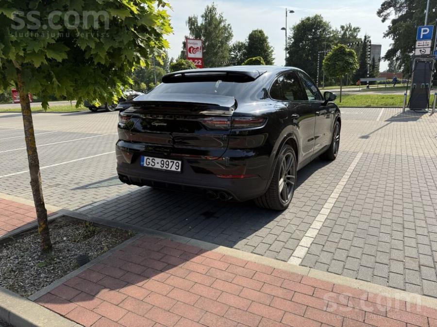 Черный Порше Каен 2020 в Рига, объемом двигателя 3.00 л и пробегом 104 тыс. км за 62000 €, фото 9 на AUTOMOTO.COM.LV