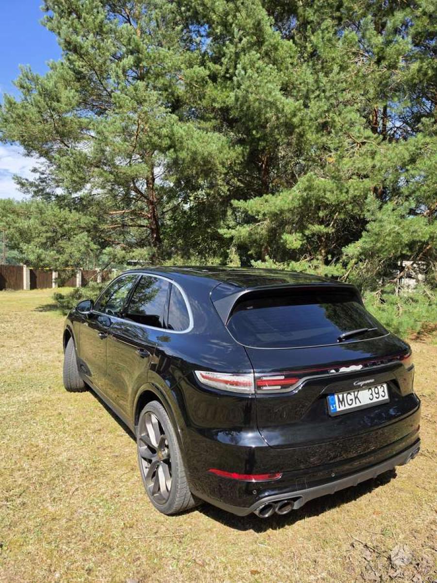 Melns Porsche Cayenne 2020 Kauņa, ar dzinēja tilpumu 3.00 L un nobraukumu 90 tūkst. km par 36900 €, foto 5 vietnē AUTOMOTO.COM.LV