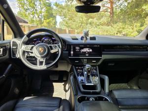 Melns Porsche Cayenne 2020 Kauņa, ar dzinēja tilpumu 3.00 L un nobraukumu 90 tūkst. km par 36900 €, foto 7 vietnē AUTOMOTO.COM.LV