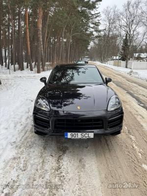 Black Porsche Cayenne 2021 in Tallinn, with an engine capacity of 3.00 L and mileage of 130 thousand km for 68000 €, photo 3 on AUTOMOTO.COM.LV