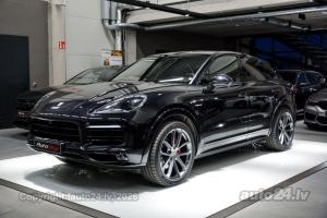 Black Porsche Cayenne 2021 in Tallinn, with an engine capacity of 3.00 L and mileage of 133 thousand km for 62000 €, photo 3 on AUTOMOTO.COM.LV