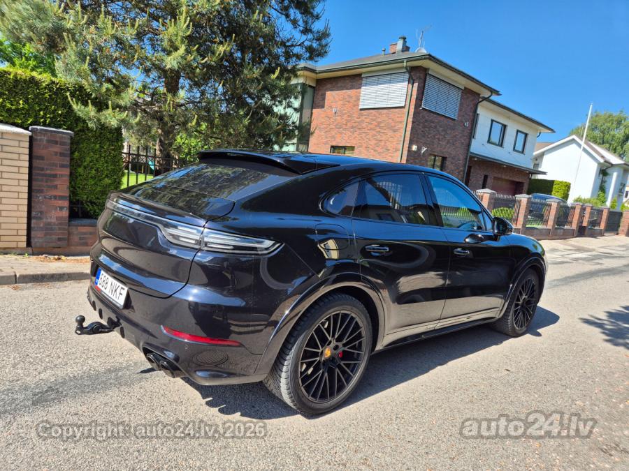 Black Porsche Cayenne 2021 in Tallinn, with an engine capacity of 4.00 L and mileage of 155 thousand km for 73290 €, photo 3 on AUTOMOTO.COM.LV