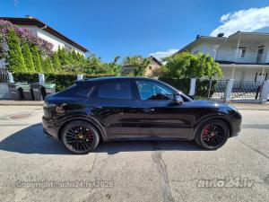 Black Porsche Cayenne 2021 in Tallinn, with an engine capacity of 4.00 L and mileage of 155 thousand km for 73290 €, photo 8 on AUTOMOTO.COM.LV