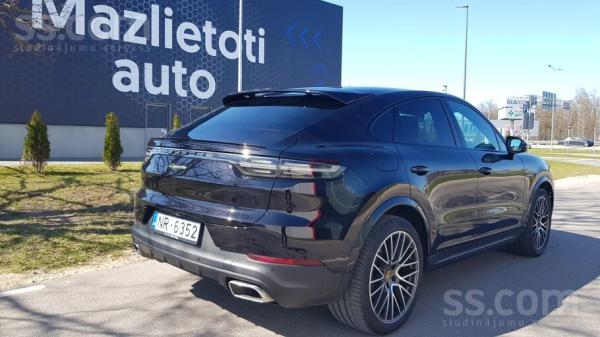 Black Porsche Cayenne 2021 in Riga, with an engine capacity of 3.00 L and mileage of 69 thousand km for 60000 €, photo 8 on AUTOMOTO.COM.LV