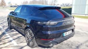Melns Porsche Cayenne 2021 Rīga, ar dzinēja tilpumu 3.00 L un nobraukumu 69 tūkst. km par 60000 €, foto 12 vietnē AUTOMOTO.COM.LV