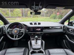 Melns Porsche Cayenne 2021 Jūrmala, ar dzinēja tilpumu 3.00 L un nobraukumu 84 tūkst. km par 53900 €, foto 9 vietnē AUTOMOTO.COM.LV