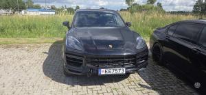 Melns Porsche Cayenne 2021 Šauļi, ar dzinēja tilpumu 3.00 L un nobraukumu 85 tūkst. km par 39000 €, foto 3 vietnē AUTOMOTO.COM.LV