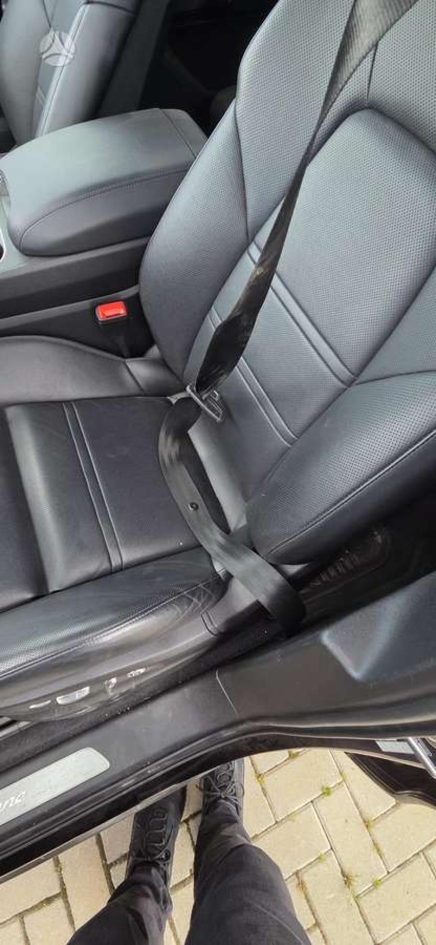 Melns Porsche Cayenne 2021 Šauļi, ar dzinēja tilpumu 3.00 L un nobraukumu 85 tūkst. km par 39000 €, foto 11 vietnē AUTOMOTO.COM.LV