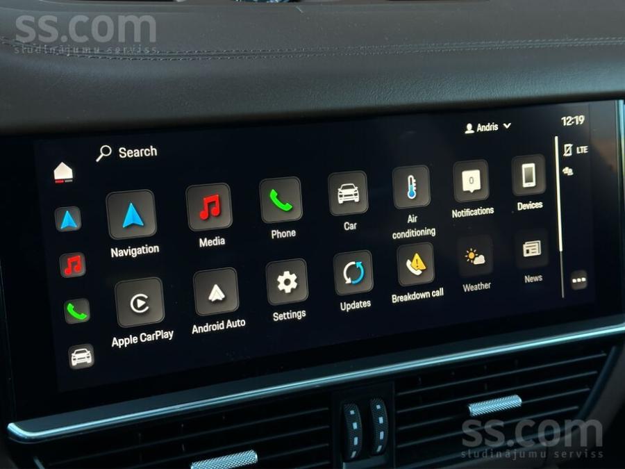 Black Porsche Cayenne 2022 in Riga, with an engine capacity of 3.00 L and mileage of 47 thousand km for 62900 €, photo 12 on AUTOMOTO.COM.LV