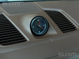 Black Porsche Cayenne 2022 in Riga, with an engine capacity of 3.00 L and mileage of 47 thousand km for 62900 €, photo 18 on AUTOMOTO.COM.LV