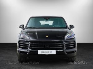 Black Porsche Cayenne 2022 in Tallinn, with an engine capacity of 3.00 L and mileage of 56 thousand km for 59000 €, photo 3 on AUTOMOTO.COM.LV