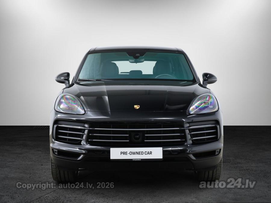 Black Porsche Cayenne 2022 in Tallinn, with an engine capacity of 3.00 L and mileage of 56 thousand km for 59000 €, photo 3 on AUTOMOTO.COM.LV