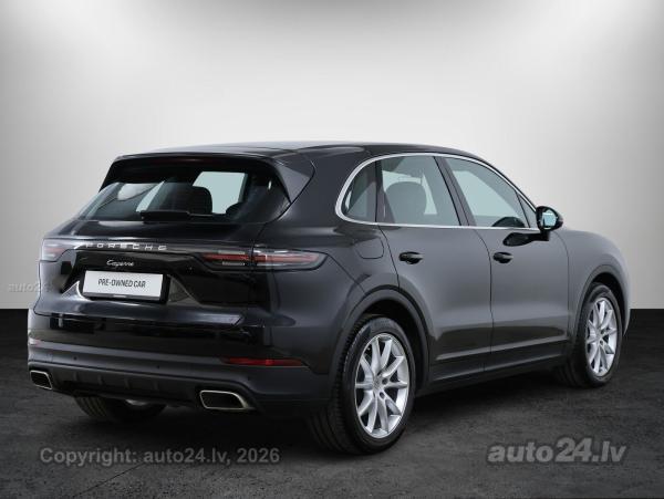 Black Porsche Cayenne 2022 in Tallinn, with an engine capacity of 3.00 L and mileage of 56 thousand km for 59000 €, photo 6 on AUTOMOTO.COM.LV