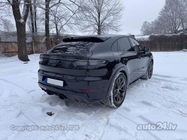 Black Porsche Cayenne 2023 in Riga, with an engine capacity of 0.00 L and mileage of 86 thousand km for 88500 €, photo 3 on AUTOMOTO.COM.LV