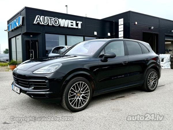Black Porsche Cayenne 2023 in Tallinn, with an engine capacity of 3.00 L and mileage of 68 thousand km for 77500 €, photo 1 on AUTOMOTO.COM.LV