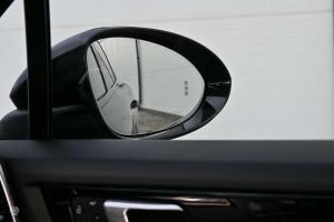 Black Porsche Cayenne 2023 in Palanga, with an engine capacity of 3.00 L and mileage of 35 thousand km for 59499 €, photo 23 on AUTOMOTO.COM.LV