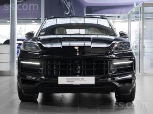 Melns Porsche Cayenne 2024 Rīga, ar dzinēja tilpumu 3.00 L un nobraukumu 58 tūkst. km par 85000 €, foto 9 vietnē AUTOMOTO.COM.LV