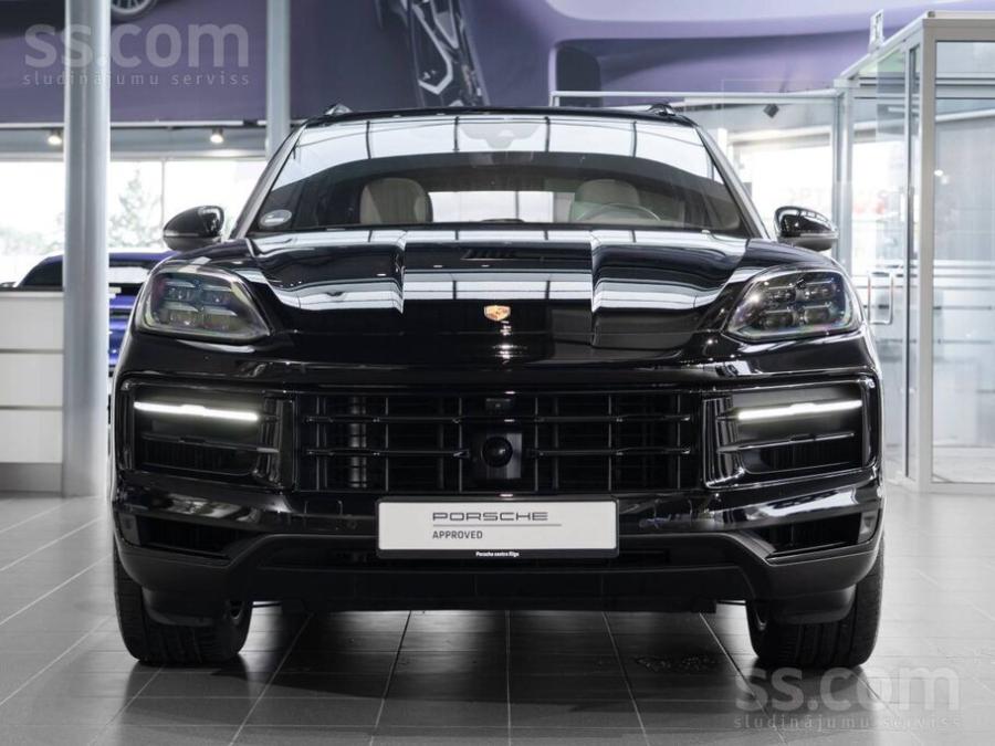 Melns Porsche Cayenne 2024 Rīga, ar dzinēja tilpumu 3.00 L un nobraukumu 58 tūkst. km par 85000 €, foto 9 vietnē AUTOMOTO.COM.LV