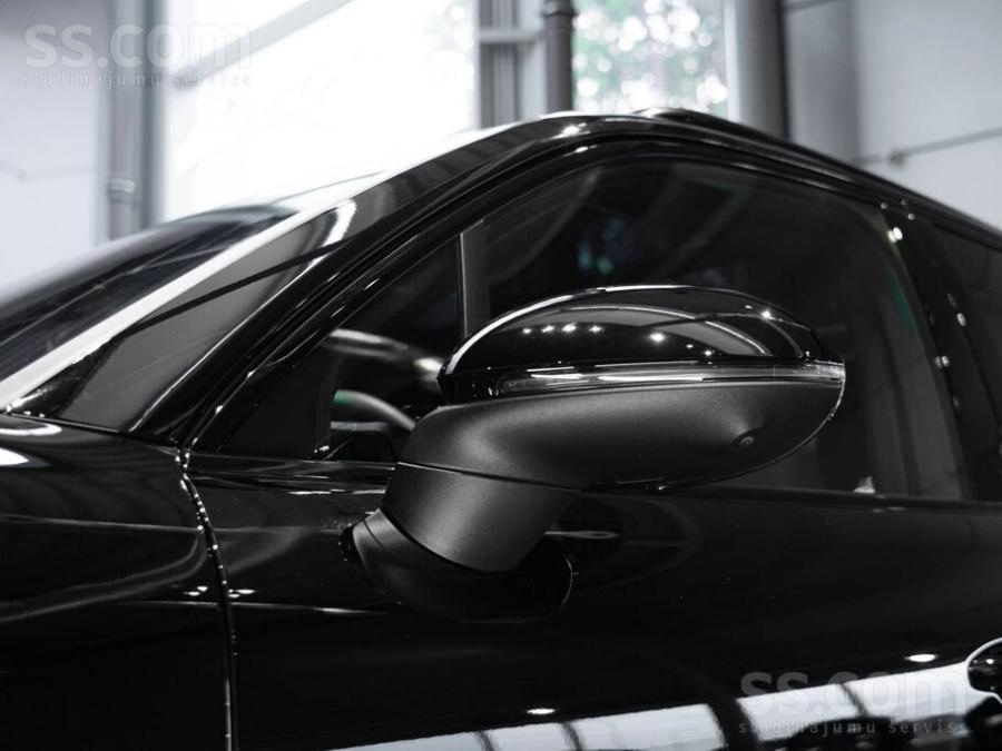 Melns Porsche Cayenne 2024 Rīga, ar dzinēja tilpumu 3.00 L un nobraukumu 58 tūkst. km par 85000 €, foto 31 vietnē AUTOMOTO.COM.LV
