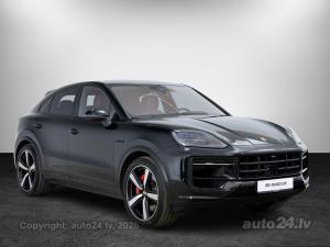 Black Porsche Cayenne 2024 in Tallinn, with an engine capacity of 3.00 L and mileage of 75 thousand km for 90000 €, photo 4 on AUTOMOTO.COM.LV