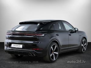 Black Porsche Cayenne 2024 in Tallinn, with an engine capacity of 3.00 L and mileage of 75 thousand km for 90000 €, photo 5 on AUTOMOTO.COM.LV