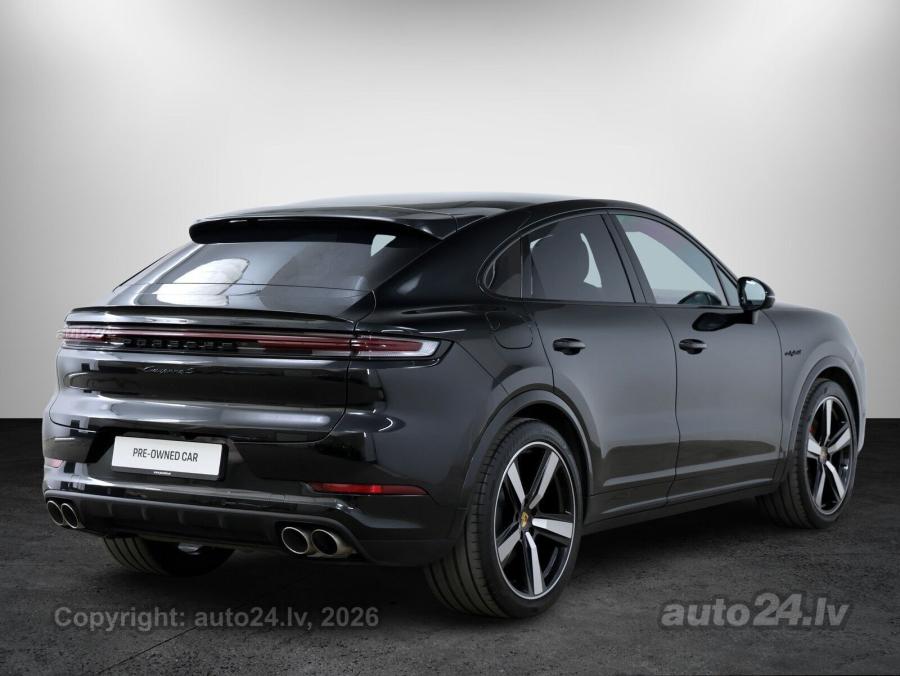 Black Porsche Cayenne 2024 in Tallinn, with an engine capacity of 3.00 L and mileage of 75 thousand km for 90000 €, photo 5 on AUTOMOTO.COM.LV