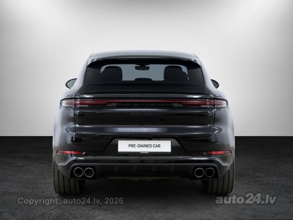 Black Porsche Cayenne 2024 in Tallinn, with an engine capacity of 3.00 L and mileage of 75 thousand km for 90000 €, photo 5 on AUTOMOTO.COM.LV