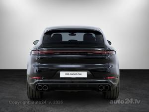 Black Porsche Cayenne 2024 in Tallinn, with an engine capacity of 3.00 L and mileage of 75 thousand km for 90000 €, photo 6 on AUTOMOTO.COM.LV