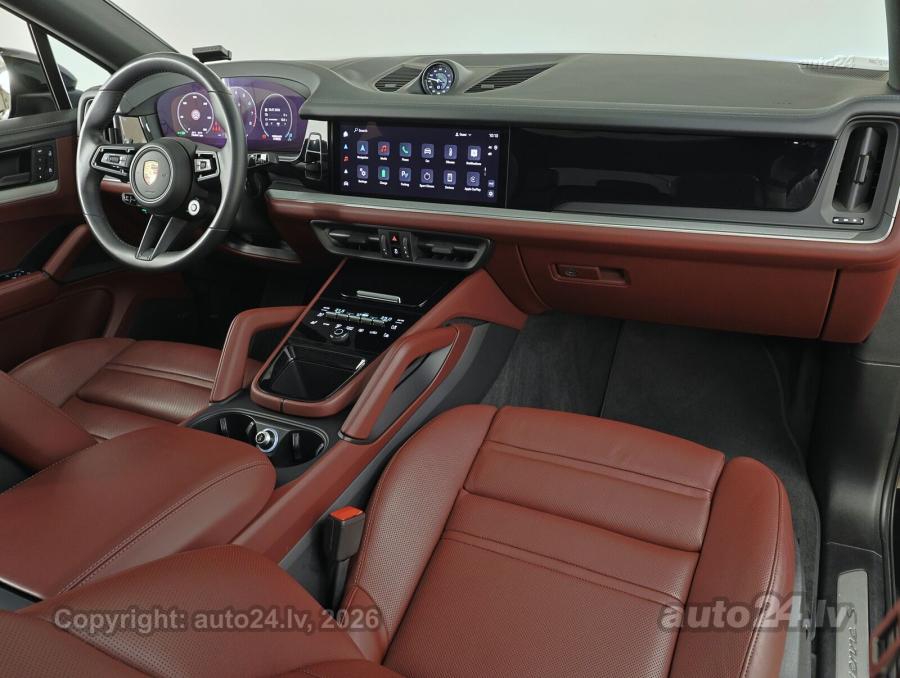 Black Porsche Cayenne 2024 in Tallinn, with an engine capacity of 3.00 L and mileage of 75 thousand km for 90000 €, photo 17 on AUTOMOTO.COM.LV