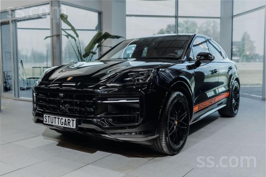Black Porsche Cayenne 2024 in Riga, with an engine capacity of 3.00 L and mileage of 29 thousand km for 90000 €, photo 4 on AUTOMOTO.COM.LV