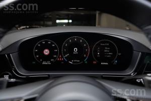 Black Porsche Cayenne 2024 in Riga, with an engine capacity of 3.00 L and mileage of 29 thousand km for 90000 €, photo 12 on AUTOMOTO.COM.LV
