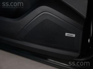 Black Porsche Cayenne 2024 in Riga, with an engine capacity of 3.00 L and mileage of 29 thousand km for 90000 €, photo 19 on AUTOMOTO.COM.LV