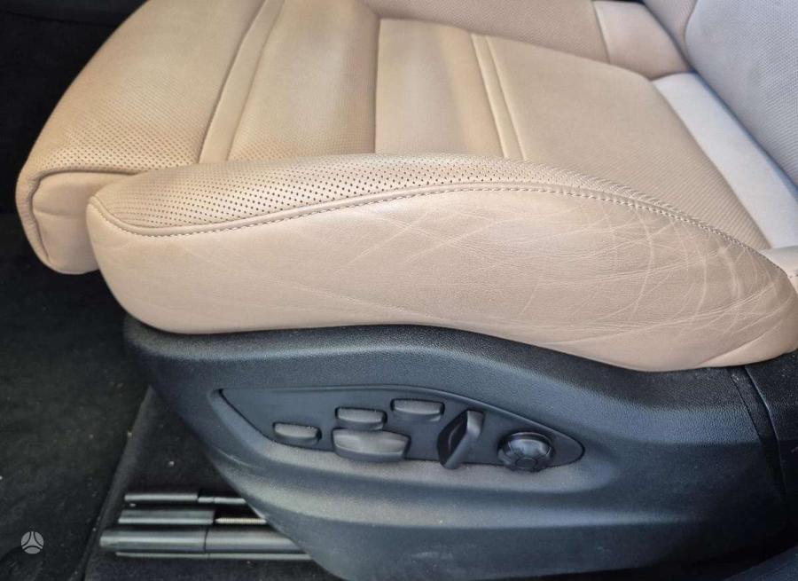 Melns Porsche Cayenne 2024 Klaipėda, ar dzinēja tilpumu 3.00 L un nobraukumu 47 tūkst. km par 27750 €, foto 11 vietnē AUTOMOTO.COM.LV