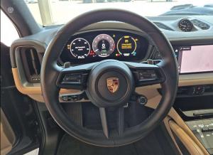 Melns Porsche Cayenne 2024 Klaipėda, ar dzinēja tilpumu 3.00 L un nobraukumu 47 tūkst. km par 27750 €, foto 12 vietnē AUTOMOTO.COM.LV