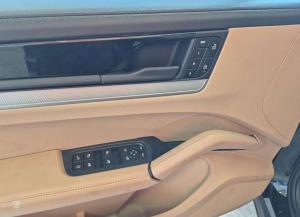 Melns Porsche Cayenne 2024 Klaipėda, ar dzinēja tilpumu 3.00 L un nobraukumu 47 tūkst. km par 27750 €, foto 15 vietnē AUTOMOTO.COM.LV