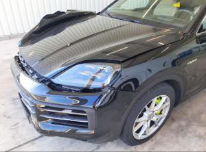 Melns Porsche Cayenne 2024 Klaipėda, ar dzinēja tilpumu 3.00 L un nobraukumu 47 tūkst. km par 27750 €, foto 22 vietnē AUTOMOTO.COM.LV