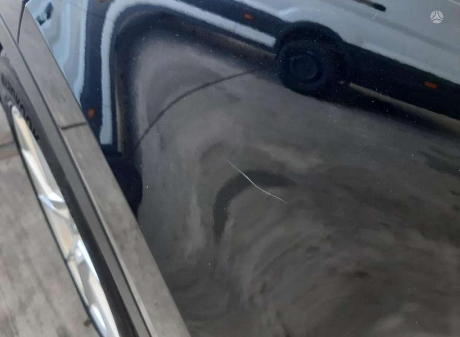 Melns Porsche Cayenne 2024 Klaipėda, ar dzinēja tilpumu 3.00 L un nobraukumu 47 tūkst. km par 27750 €, foto 31 vietnē AUTOMOTO.COM.LV