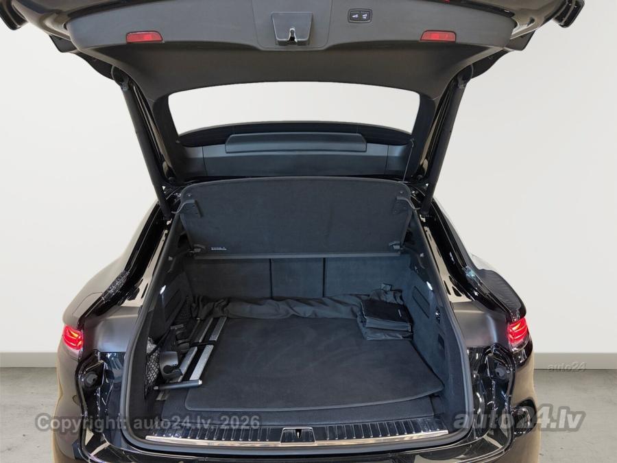 Black Porsche Cayenne 2024 in Tallinn, with an engine capacity of 2.90 L and mileage of 107 thousand km for 86900 €, photo 14 on AUTOMOTO.COM.LV