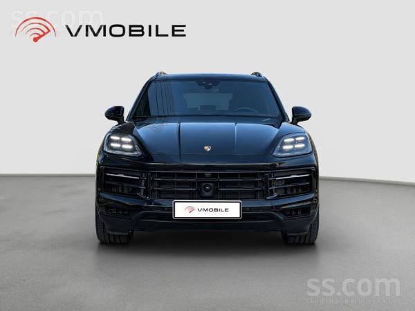 Melns Porsche Cayenne 2024 Rīga, ar dzinēja tilpumu 3.00 L un nobraukumu 42 tūkst. km par 90700 €, foto 4 vietnē AUTOMOTO.COM.LV
