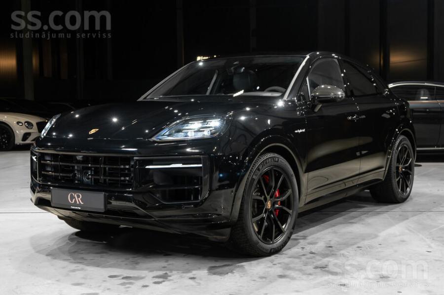 Black Porsche Cayenne 2025 in Riga, with an engine capacity of 3.00 L and mileage of 15 thousand km for 130500 €, photo 1 on AUTOMOTO.COM.LV