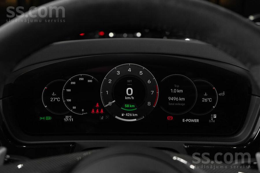 Black Porsche Cayenne 2025 in Riga, with an engine capacity of 3.00 L and mileage of 15 thousand km for 130500 €, photo 17 on AUTOMOTO.COM.LV